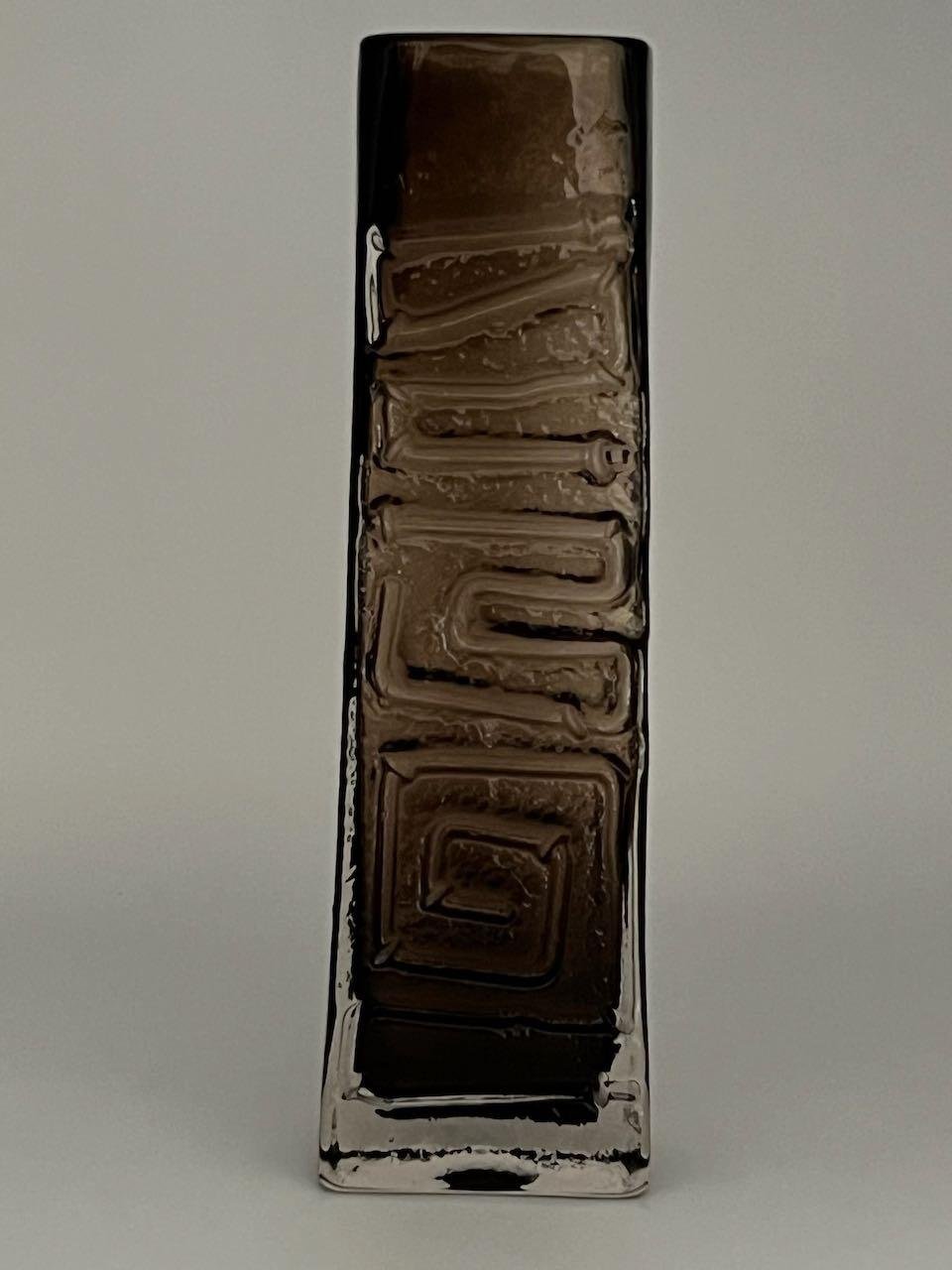 Finer things in Life - Whitefriars glass dealer