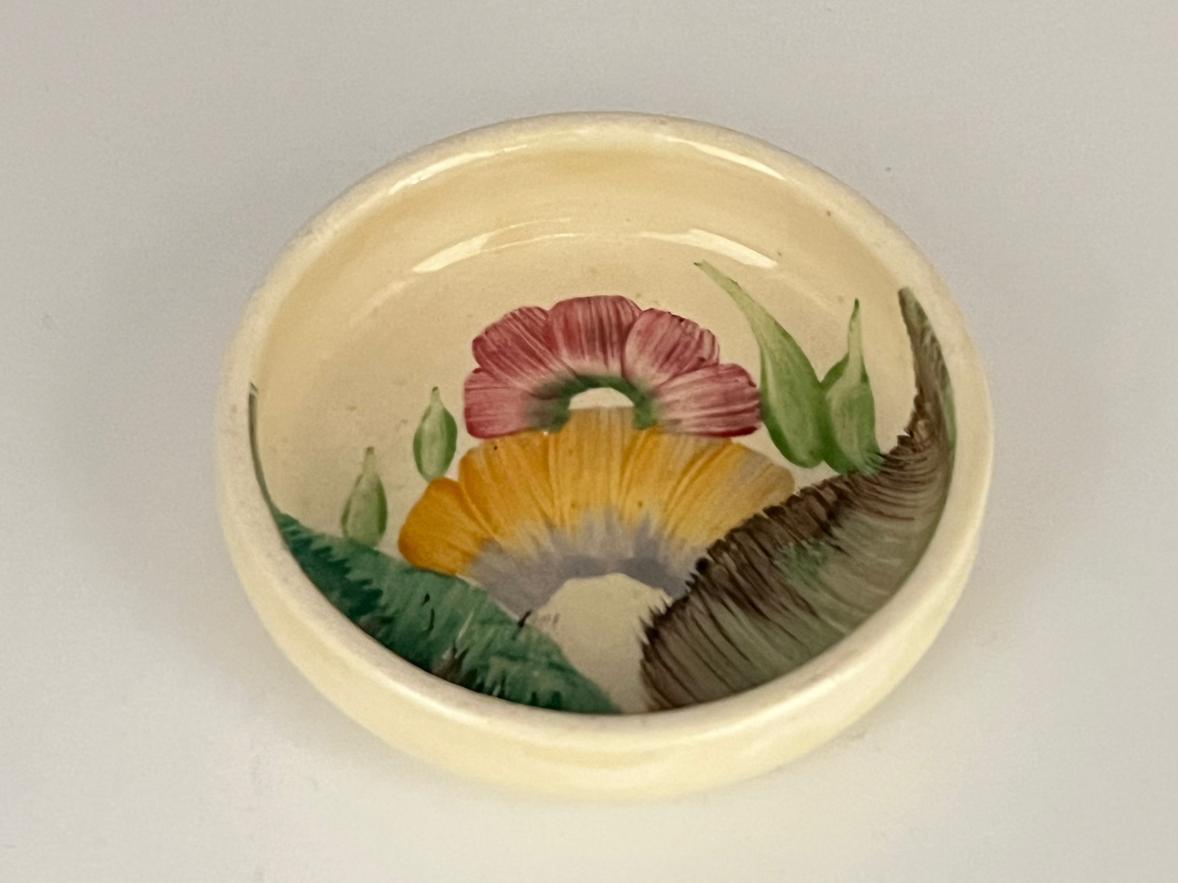 Finer things in Life - Clarice Cliff pottery dealer